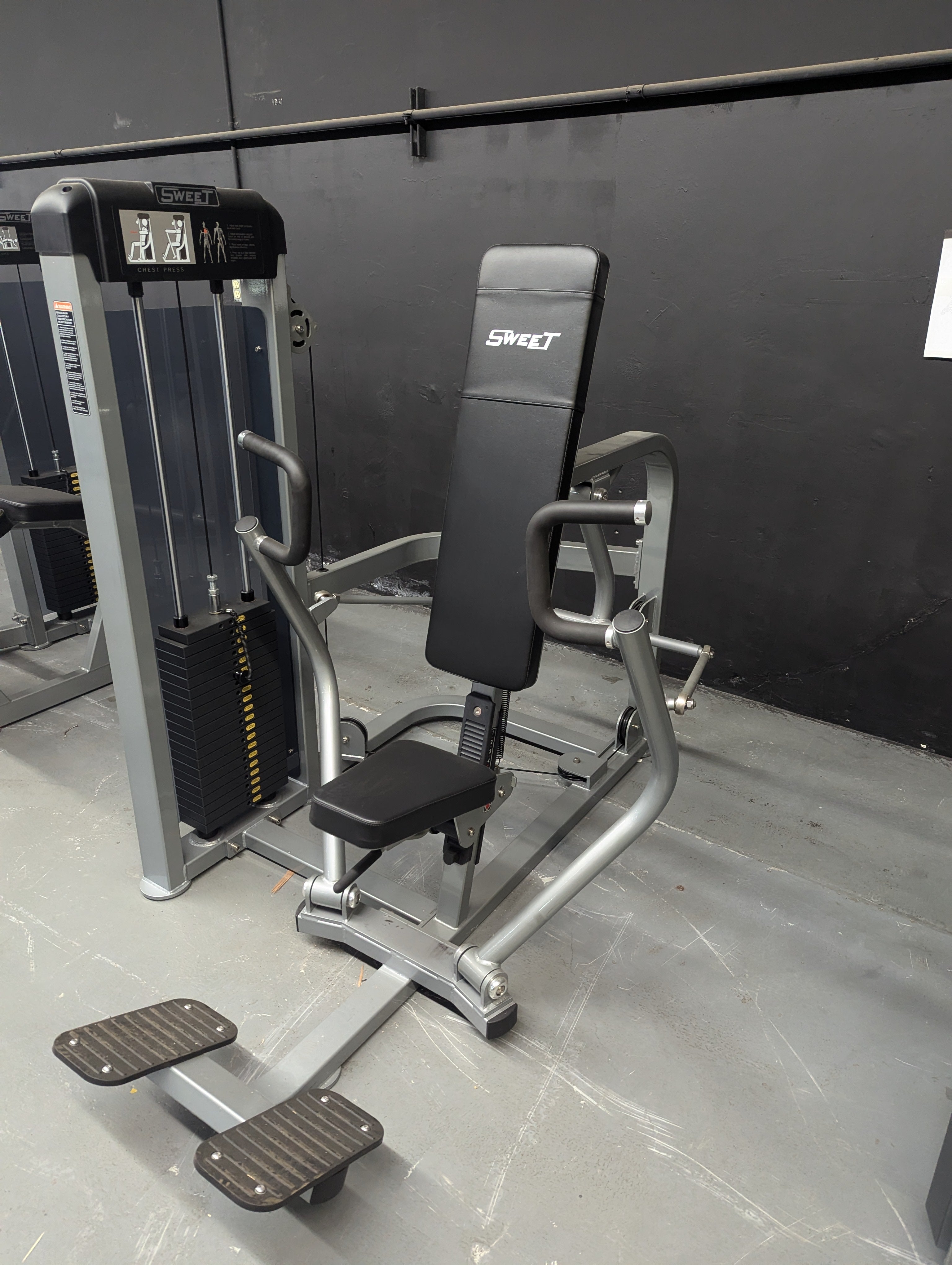 Sweet Selectorized Chest Press – Muscle D Fitness